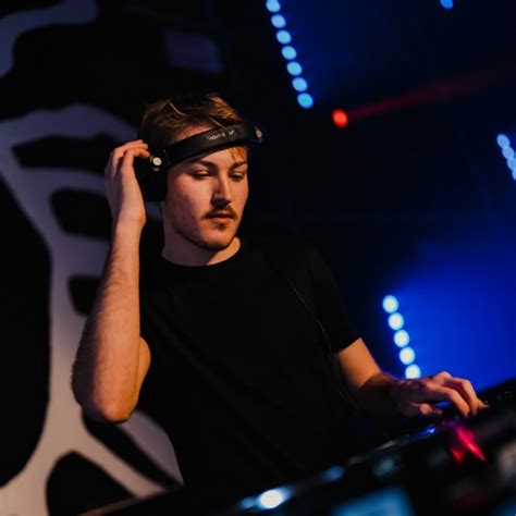 Stream Not A Dj Music Listen To Songs Albums Playlists For Free On