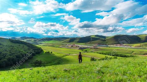 ธรรมชาติสีเขียว ความงาม ทิวทัศน์ธรรมชาติ ป่า ดาวน์โหลดพื้นหลัง Powerpoint ฟรี Slidesdocs