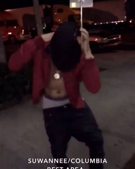 Fuck With Me 💉 Tumbex