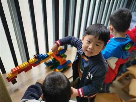 走进游戏 绽放童真记成都市双流区东升迎春幼儿园中班组游戏设计活动