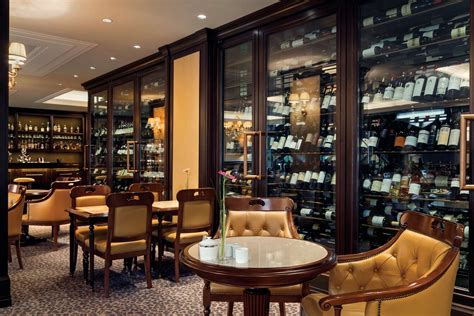 Рестораны и бары в Москве Отель Балчуг Кемпински Москва