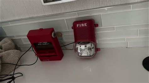 System Sensor Spectralert Classic P241575 Test Youtube