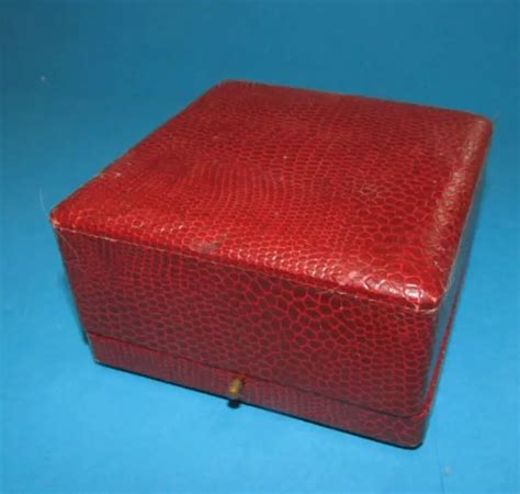 Ancien Ecrin Boite En Papier Et Bois Pour Montre Gousset Etc 9cm Par 9cm Eur 29 99 Picclick Fr