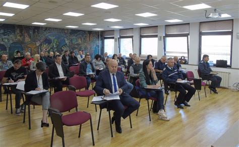 Областен щаб за защита при бедствия