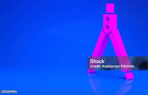 파란색 배경에 격리 된 핑크 그리기 나침반 아이콘입니다 나침반 기호입니다 그리기 및 교육 도구 기하학적 악기 미니멀리즘 개념 3d 일러스트레이션 3d 렌더링 3차원 형태에