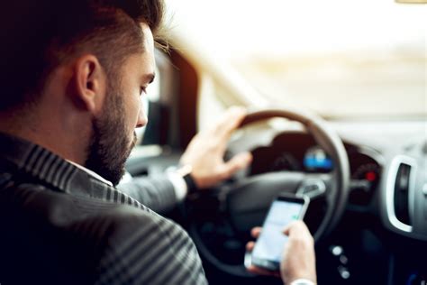 Distracted Driving Statistics The Dangers Of Texting While Driving
