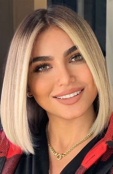 35 Sleek And Chic Bob Hairstyles Honey Blonde With Shadow Roots