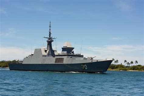 Singaporean Formidable Class Frigate Rss Steadfast Ffg 70 5520 X