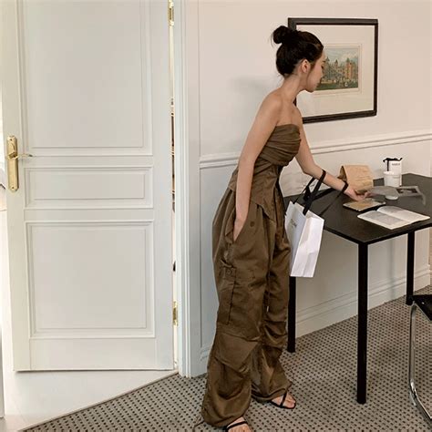 🔥섹시유니크 카고 튜브 투피스 점프슈트 점프수트 투피스세트 멜빵 카고바지 밴딩바지 튜브탑 크롭탑 탱크탑 오프숄더 여름 셋업 셔링 바캉스 호캉스 여행 바다 Y2k