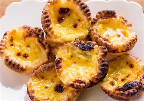 პორტუგალიური დესერტი „პაშტელ დე ნატა“ ტკბილეულის მოყვარულმა აუცილებლად