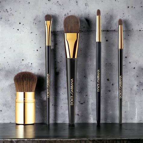 Dandg Brush แปรงแต่งหน้าแบรนด์ Dolce And Gabbana ของแท้จำนวนจำกัด