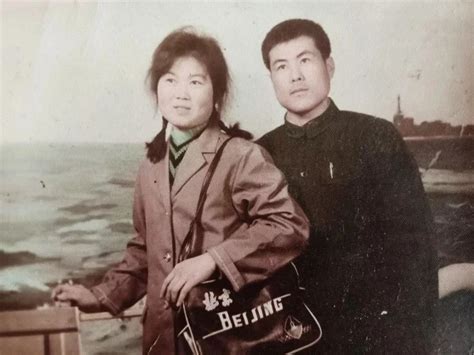 改革开放40年两代人的结婚照 两代人的生活变迁 凤凰网
