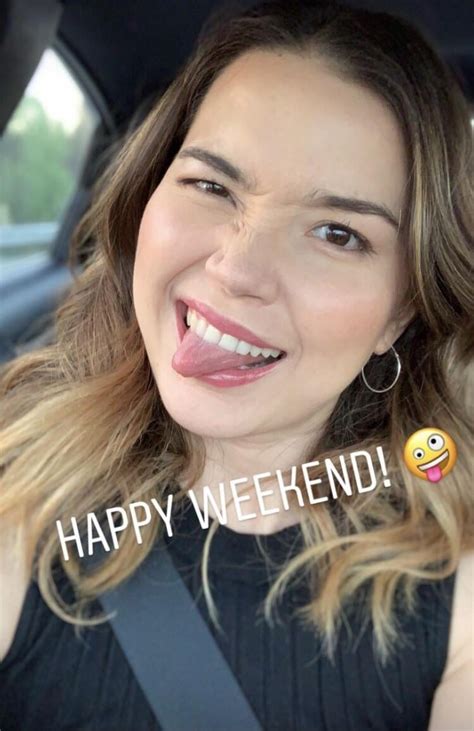 Achara Kirk R Reactgirlsofyt