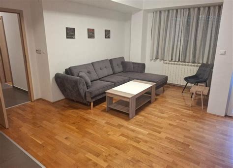 Издавање Нов наместен стан во Центар 47м² близу Бугарска амбасада