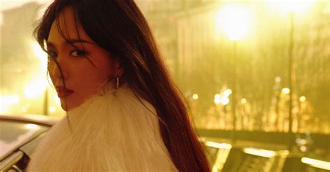 China Entertainment News Outtakes From Tang Yan Photo Shoot