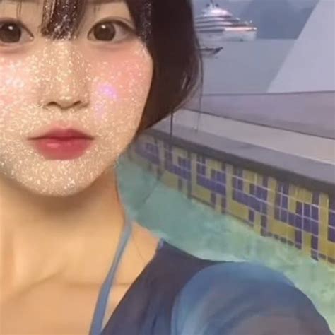 Rin Rin Threads Say More