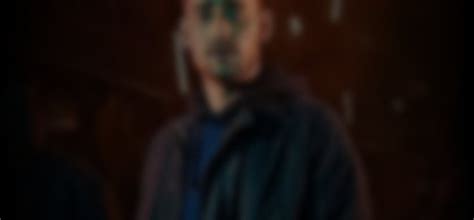 Sexiest The Aliens Scenes Top Pics And Clips Mr Skin