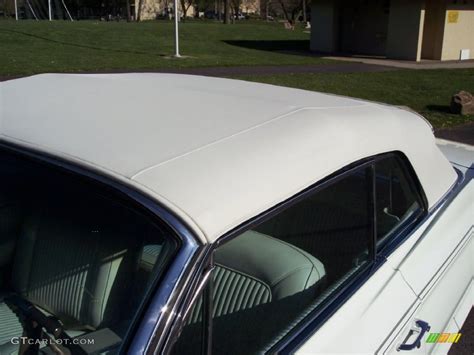 1962 Olympic White Cadillac Eldorado Biarritz Convertible 63101041