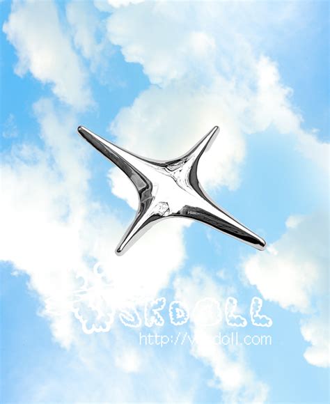 비스크돌 ⏭️당일출고⏮️ 썬더볼트 메탈 실버 번개핀 대왕 브로치 사이버펑크 Y3k Y2k 펑크룩 아이돌룩 코스프레 유니크 퓨처