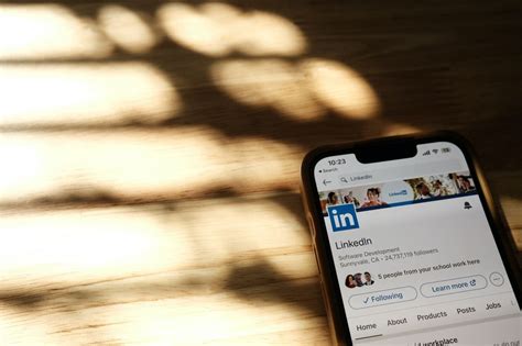 Linkedin Profile Writer Shares 5 Top Tips In 2024