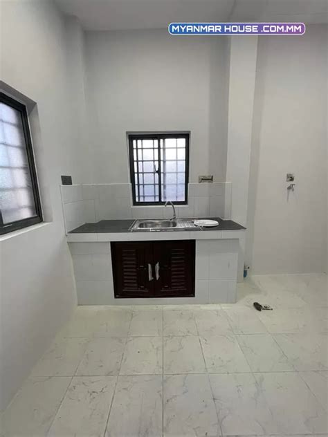 အရှေ့ဒဂုံမြို့နယ်မှ နှစ်ထပ် Rc တိုက်သစ်အရောင်းလေးပါ