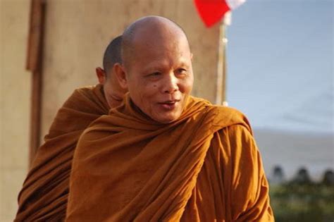 Wealth Amulet B E 2556 Lp Prasit Copper Coin With Beautiful Condition Rab Sap Batch Mon724