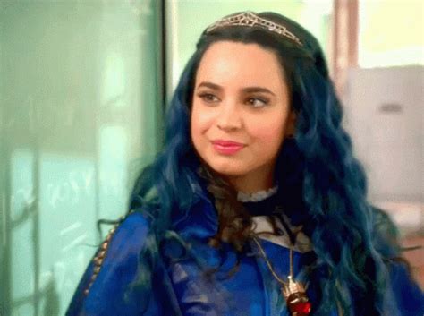 Descendants Disney Channel Gif Descendants Disney Channel Evie Discover Share Gifs