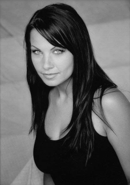 Kira Eggers Junglekey Com Wiki