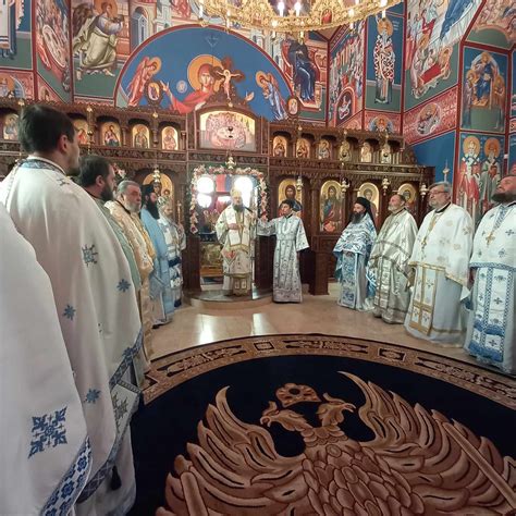 Столичният храм „Свето Благовещение“ тържествено отбеляза храмовия си празник