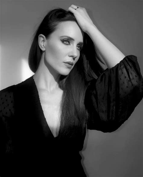 Pin On Simone Simons