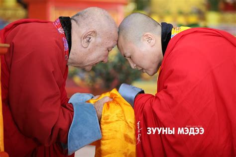 ФОТО Гандантэгчэнлин хийдийн Тэргүүн их хамба Д Жавзандорж ламыг