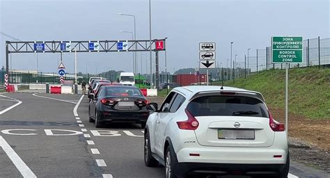 Незаконний виїзд за кордон чоловіків готується законопроект про покарання Фінанси Bigmir Net