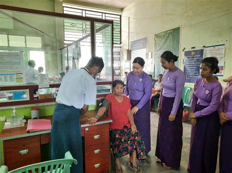 မိုးညိုမြို့နယ်၌ အငြိမ်းစားနိုင်ငံ့ဝန်ထမ်းများအား ကျန်းမာ‌ရေးစောင့်ရ