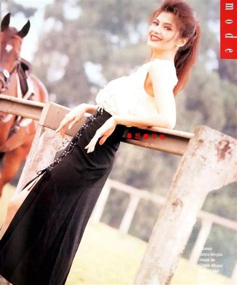 Tamara Bleszynski Uploads Vintage Photos When She Was A 19 Year Old Model Netizens Focus On Her