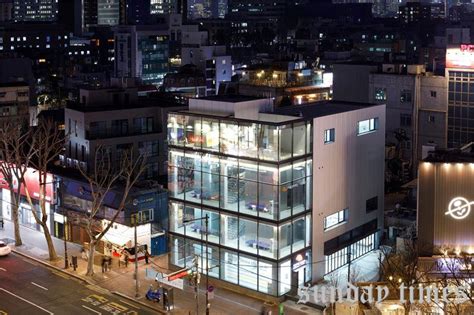 서울문화재단 대학로 서울연극센터 3년 만에 ‘문 활짝 열고 개관행사 선데이타임즈