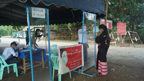 မိုင်းဆတ်မြို့၌ ကိုဗစ် ၁၉ ရောဂါ ကာကွယ်ထိန်းချုပ်နိုင်ရေး မြို့အဝင် ထွက