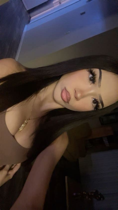 Pin By Snap Pics On Snap Pics In 2025 Latina Makeup Looks Pretty