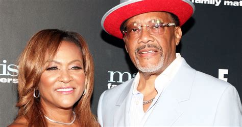 Judge Mathis Wife Files For Divorce After 39 Years Of Marriage