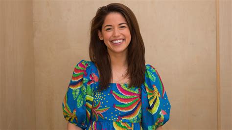 Girl Meets Farm Molly Yeh On The Food Network Wgn Radio 720