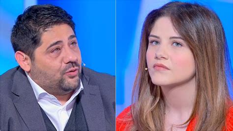 A Cè Posta Michelle Non Perdona Il Padre Ho Sofferto Tanto Per Lui