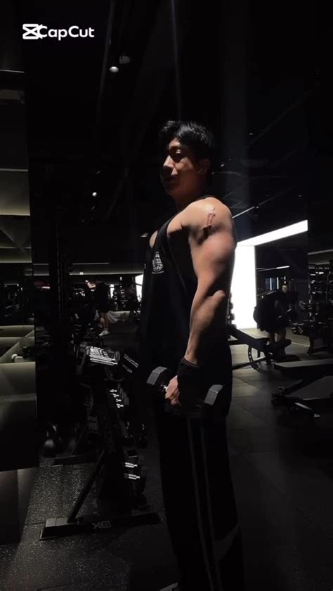 🅾🅾 🆃🅰🅴 ᴮᵒʳⁿ ⁱⁿ ⁸⁷ 남자 피부는 그라운드랩 발림이 촵촵 너무 좋은 그라운드랩 워터로션 추운겨울 얼굴 당김이있는데 운동후 보습 촉촉 그리고 자외선