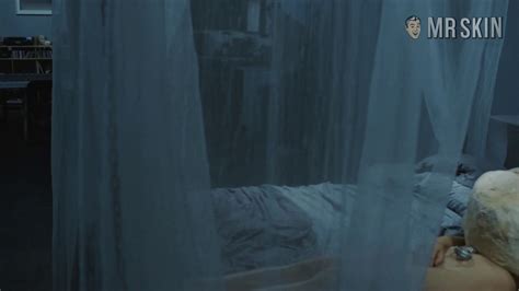 Amy Ferguson Nude Naked Pics And Sex Scenes At Mr Skin