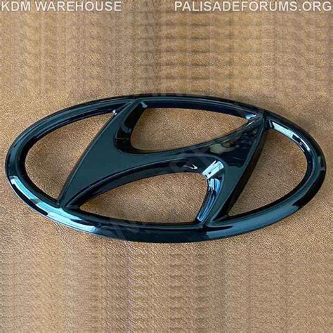 Black Hyundai Logo