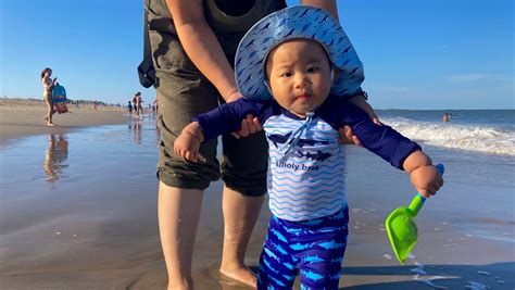 Delaware Beachgoers Bid Goodbye To Summer Unofficially