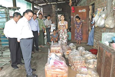 ပဲခူးတိုင်းဒေသကြီး အနောက်ခြမ်း ဒေသဖွံ့ဖြိုးရေး လုပ်ငန်းများကို ကွင်းဆင်းကြည့်ရှု စစ်ဆေး