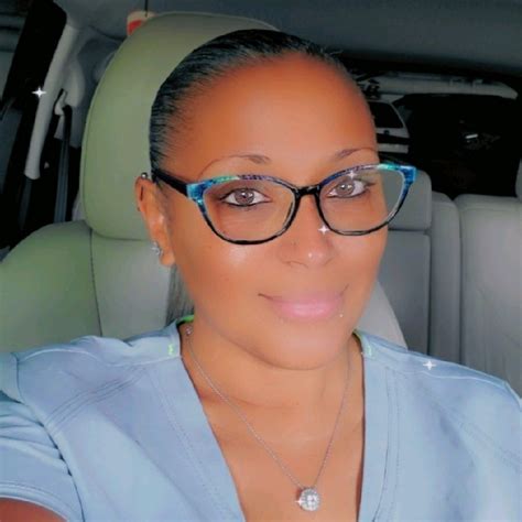 Doris Ramos Emergency Medical Technician Uchealth Linkedin