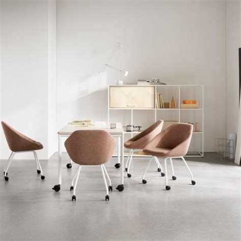 Famiglia Seating Collection By Pearson Lloyd For Allermuir