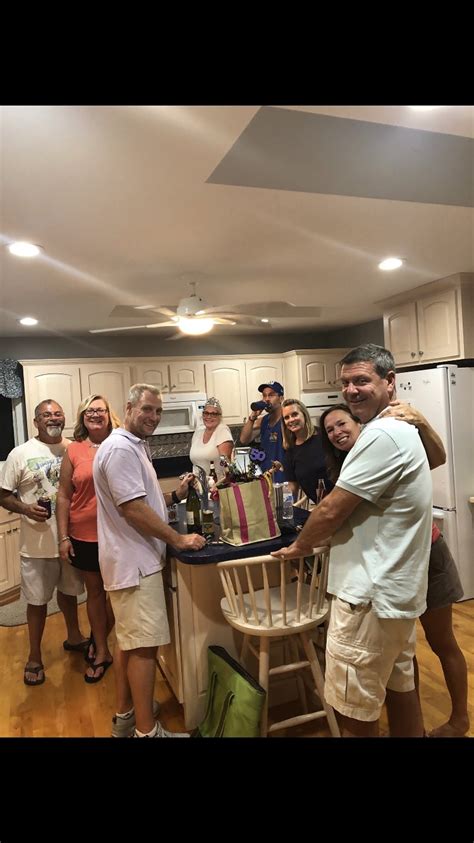 Kylee On Twitter How I Am During Any Kind Of Social Event Https T Co Hfflvlkjpx Twitter