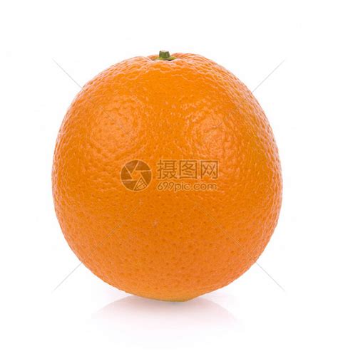 在白色背景上孤立的新鲜橙子高清图片下载 正版图片504625533 摄图网