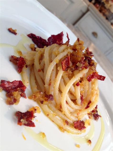 Spaghetti Con Peperoni Cruschi And Pangrattato Homemade Ricette